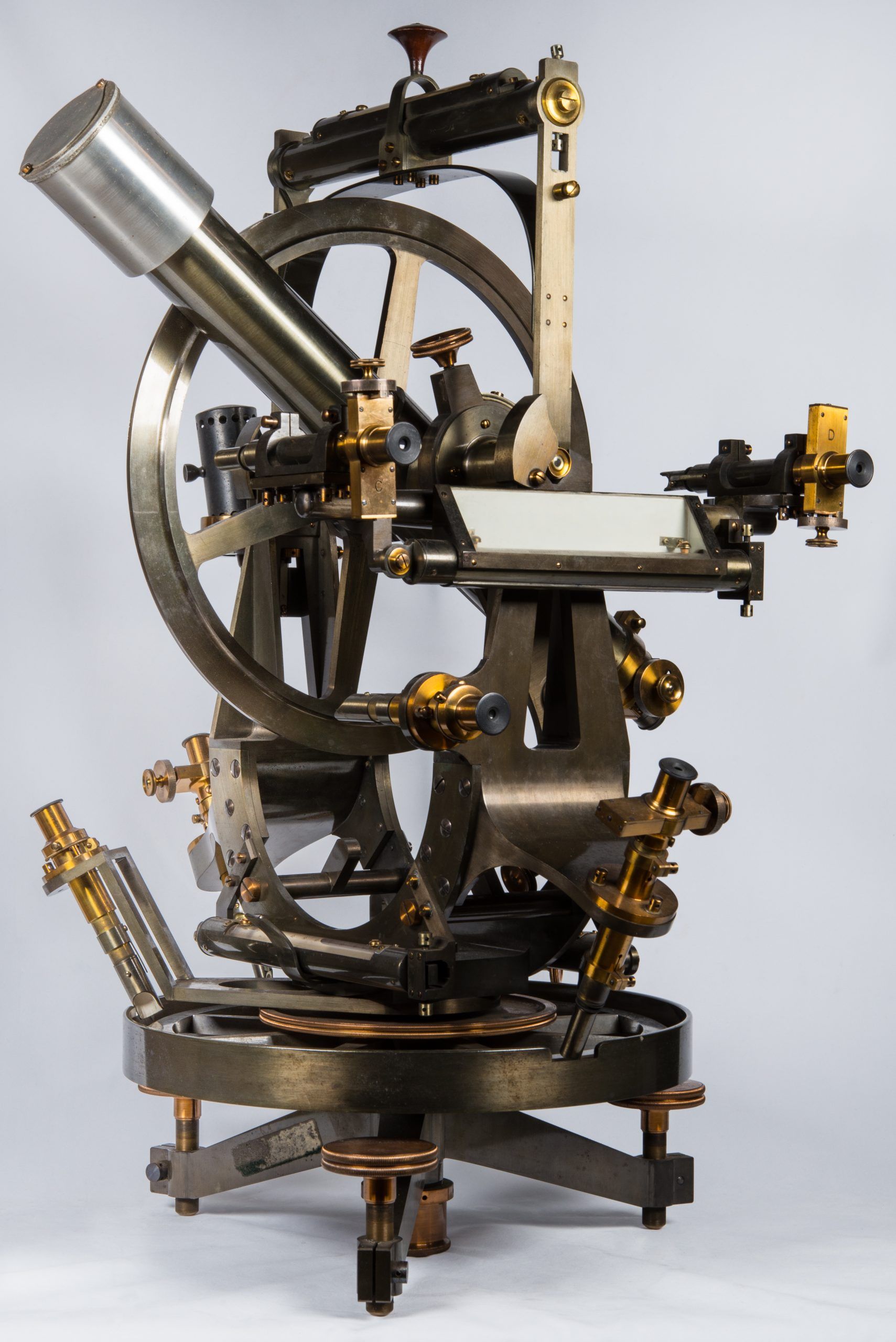 Artefacts Spotlight – Science Collection | Paisley Museum Reimagined